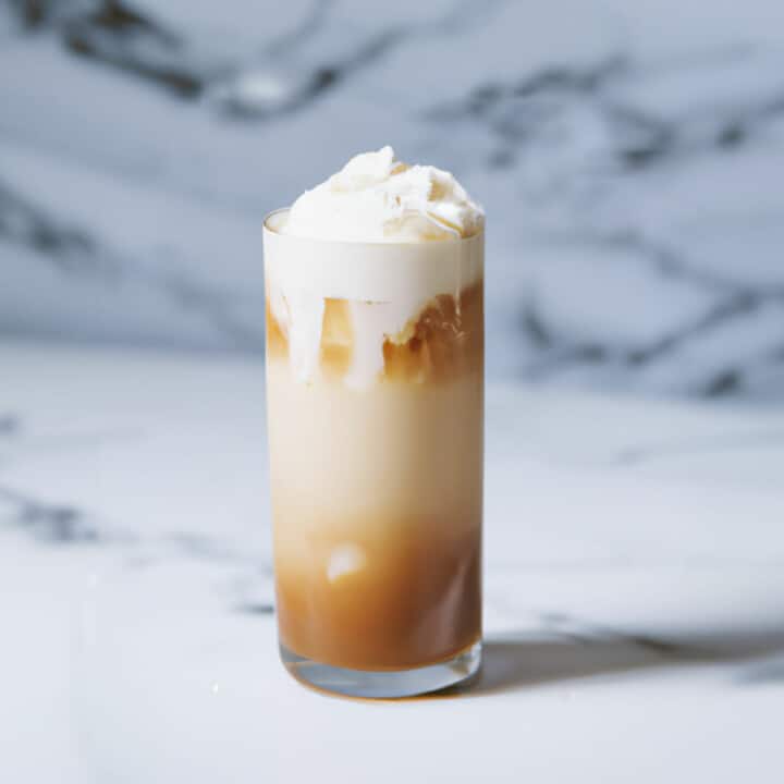How to Make Dulce de Leche Frappe (Recipe) - Espresso & Coffee Guide